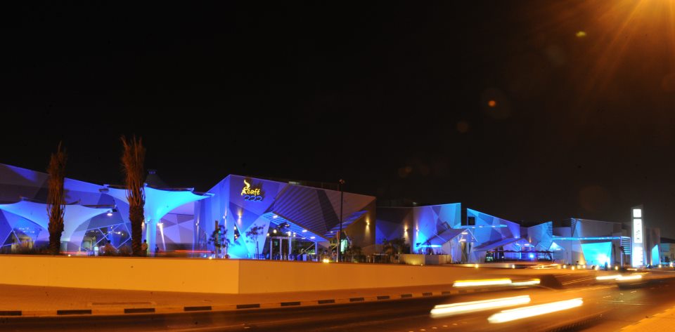 صور ليلية لـ ( ذا ووك الرفاع ) The Walk Bahrain قبل أيام معدودة من ...